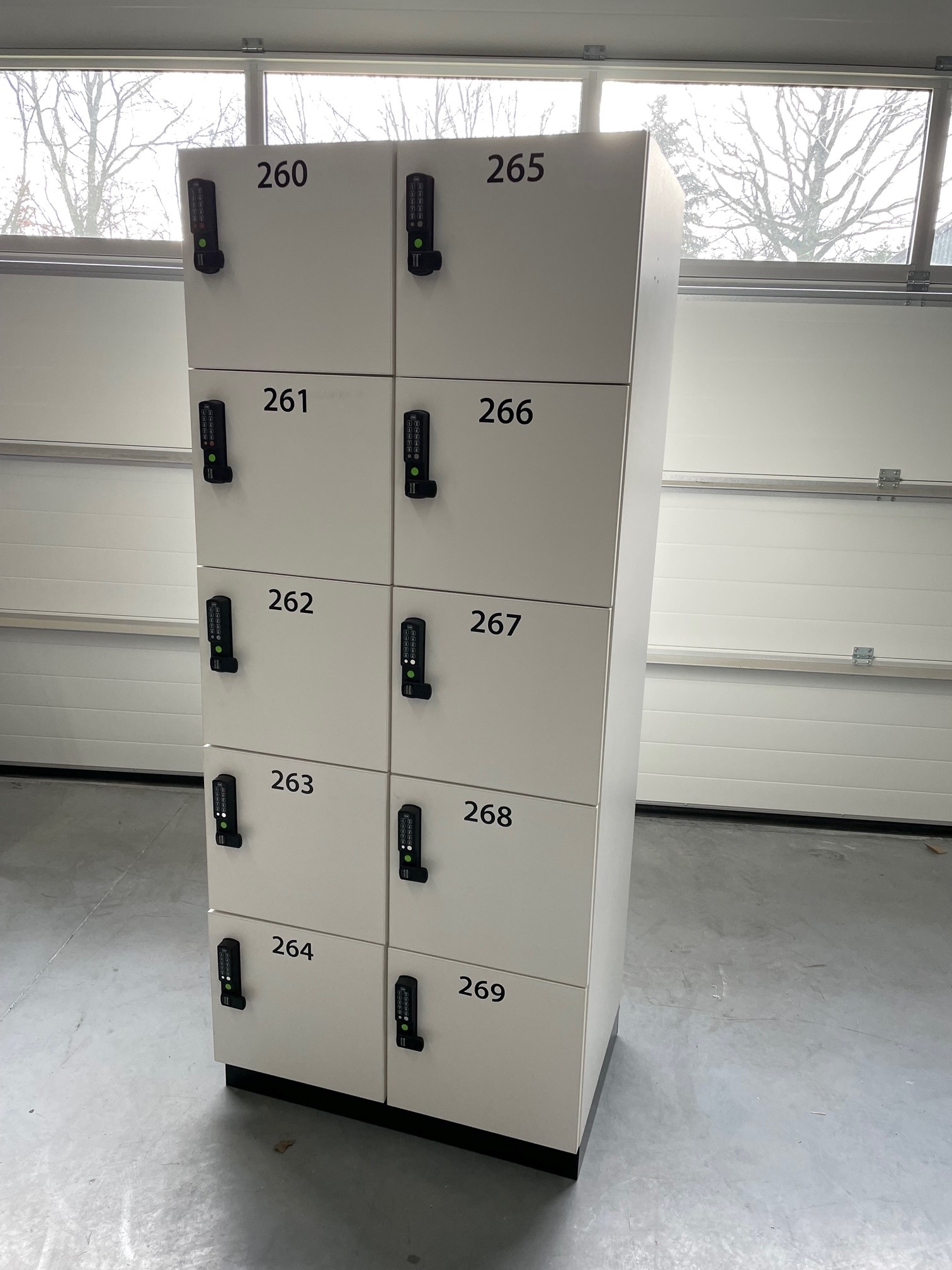 Lockerkast-10 hout-wit / Mauer pincode slot - Lockerman